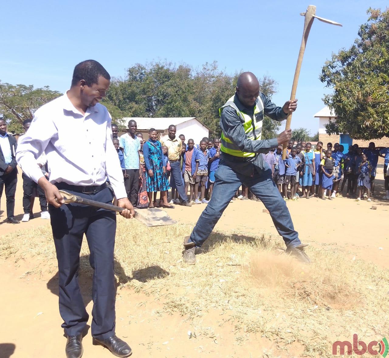 K99 million classroom block construction starts in Rumphi – Malawi ...